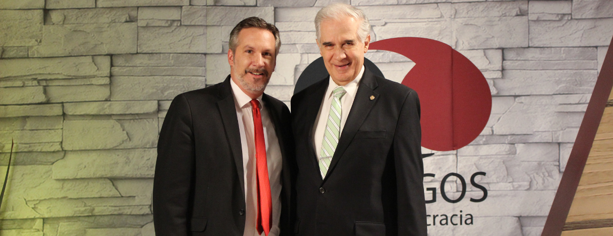 Constitución, democracia y control de poder: entrevista con Diego Valadés